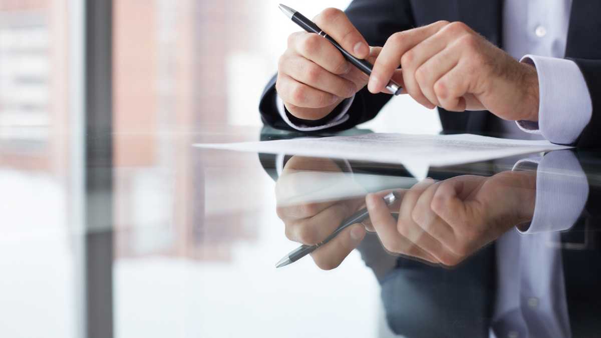 Guidance on Subrecipient and Contractor Determinations | Wegner CPAs